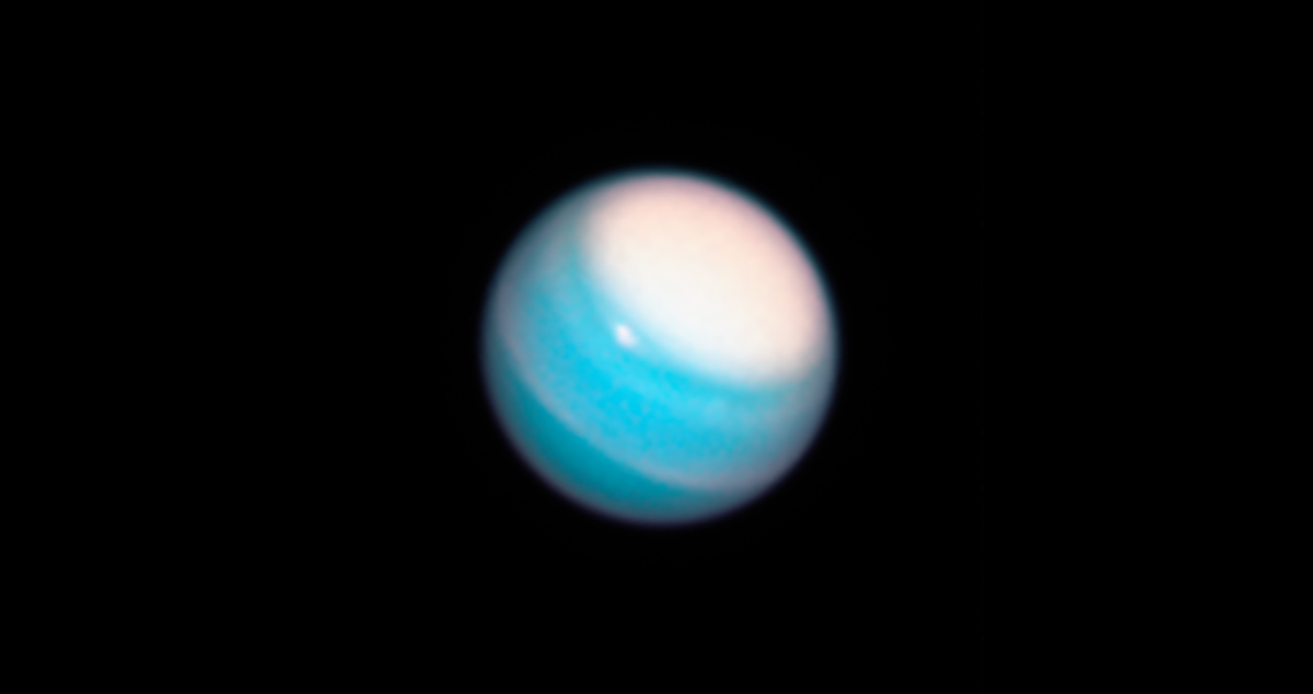 Hubble Shows Just How Stormy Uranus Gets in The Summer