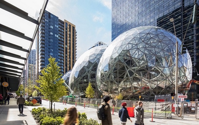 Amazon Finally Unveils Spheres, Their New Natural, Domed Work Spaces