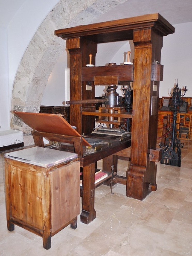 The Invention And History Of The Printing Press