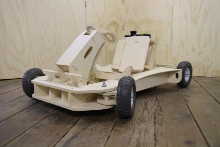 Flat packed go-kart can be made in hours and hits 25mph