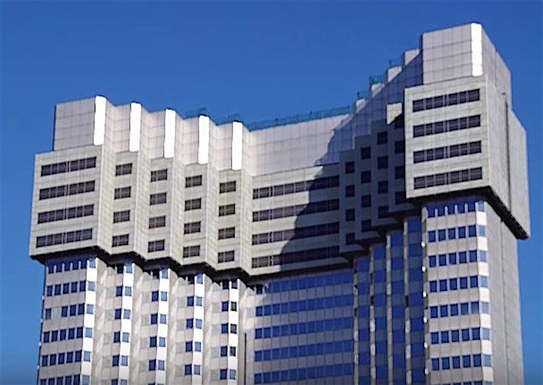 Japanese Building Demolition Method Generates Electricity