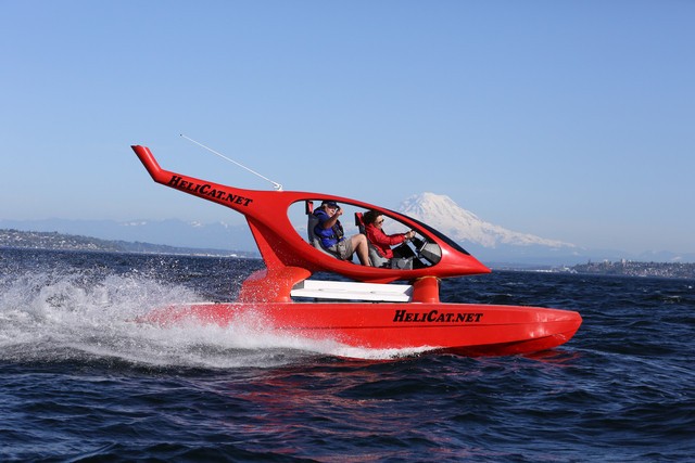 Helicat: Fast and fun rough water tackling catamaran