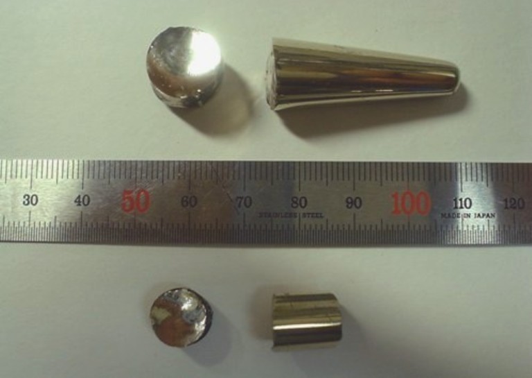 New Metallic Glass Could Create Graceful NASA Rovers