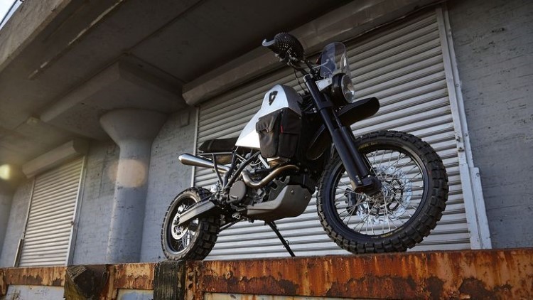 Super Enduro with two wheel drive helps Revit to break boundaries