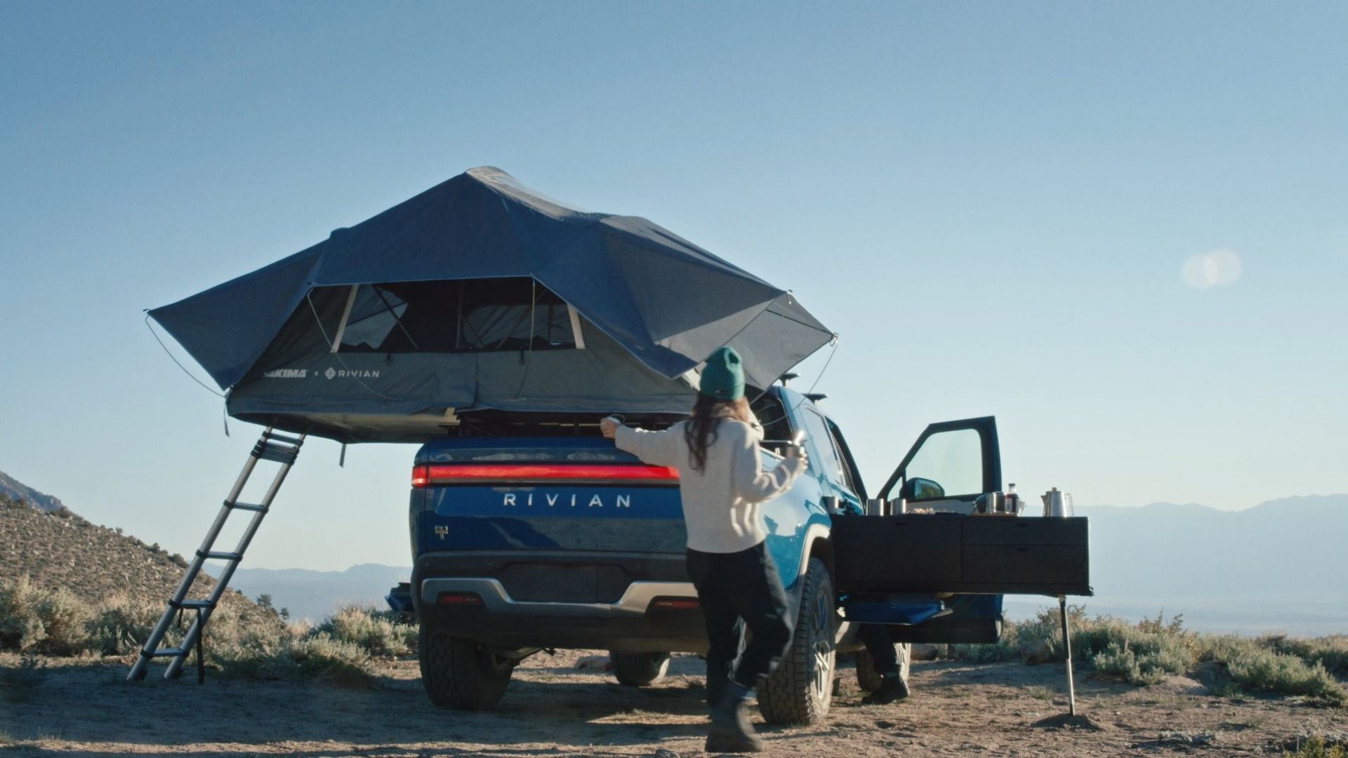 Rivian R1T truck: Rivian $6,750 slide-out camp kitchen is the product ...