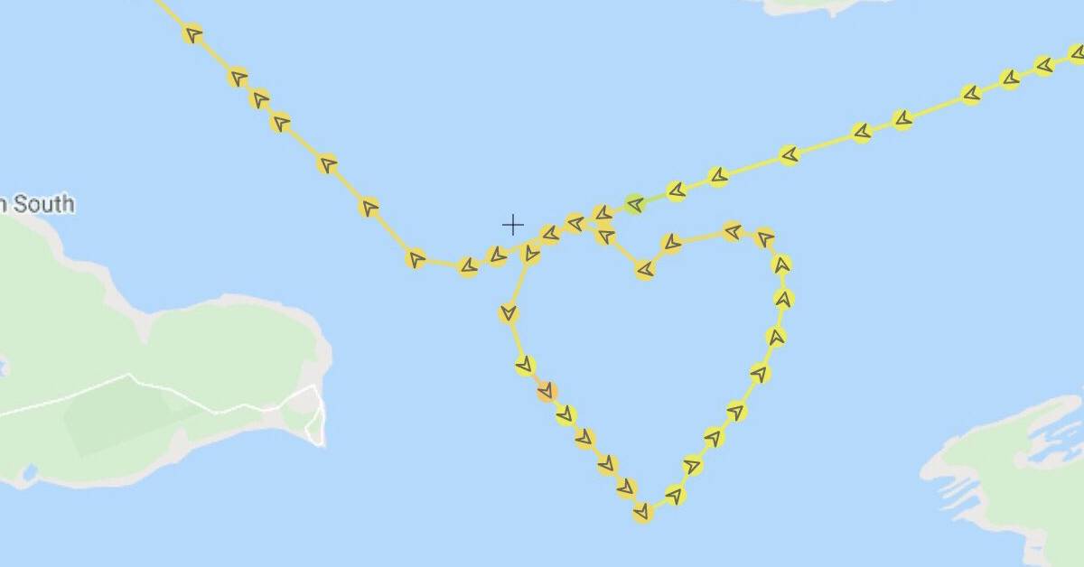 Sailing in the Heart Shape - Captain Thanks Citizens | IE