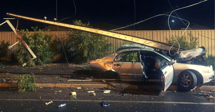 Driver Rips Car In Half Causing Blackout Walks Away Ie