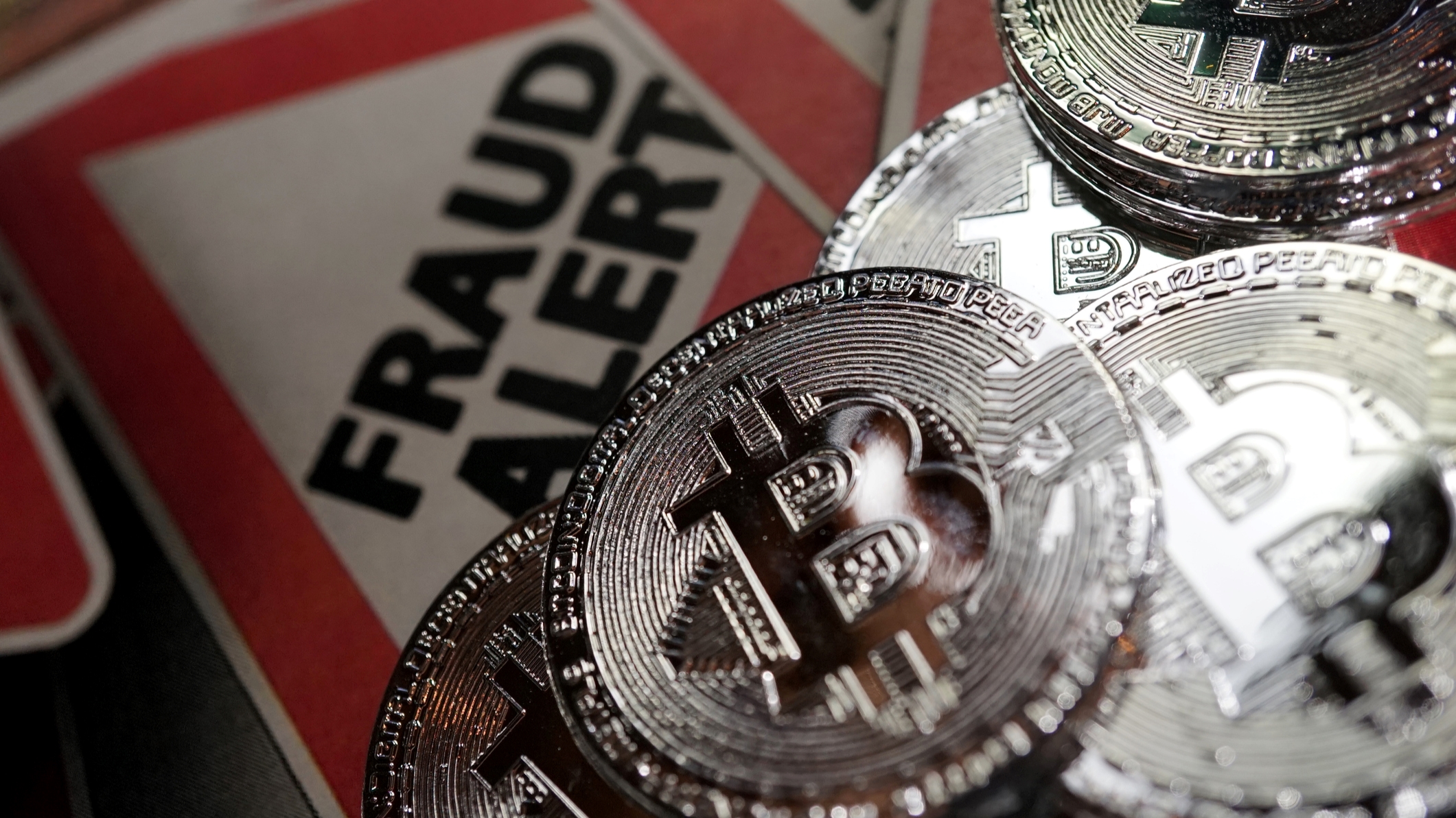 Crypto scams robbed investors of $1 billion in 2021, says FTC