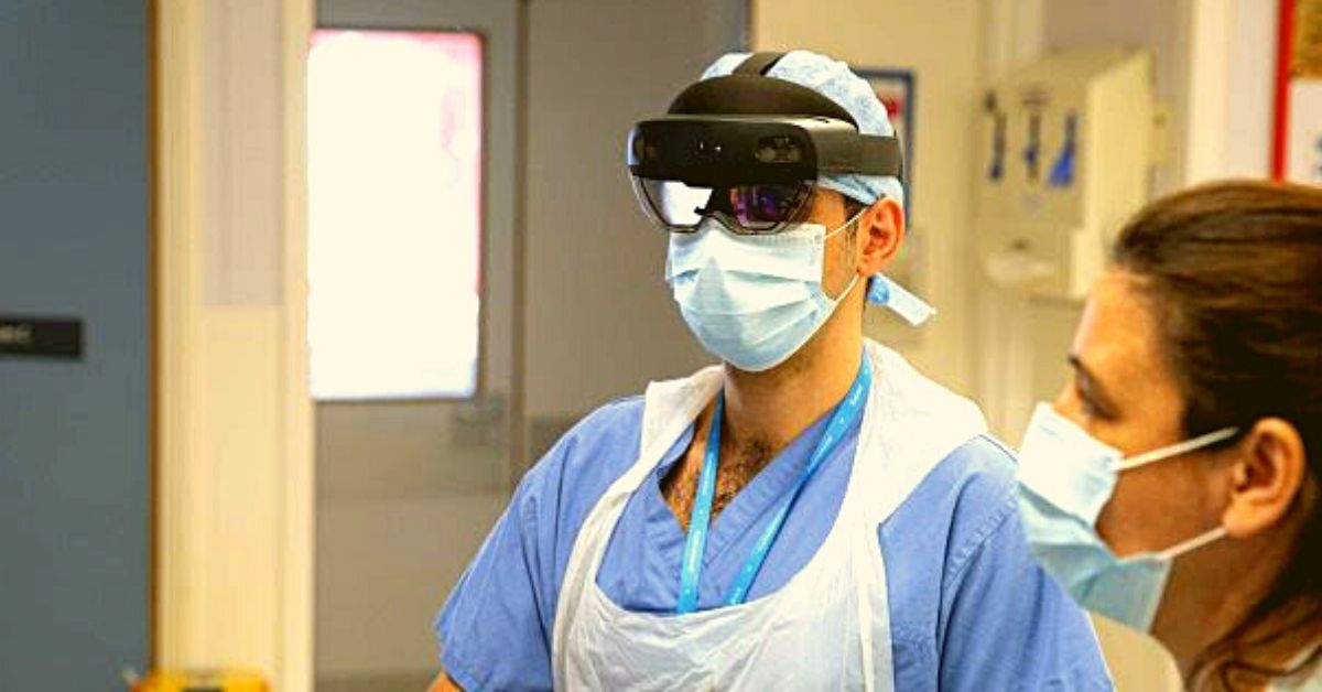 Front-Line Doctors Use Mixed Reality for COVID-19 Cases