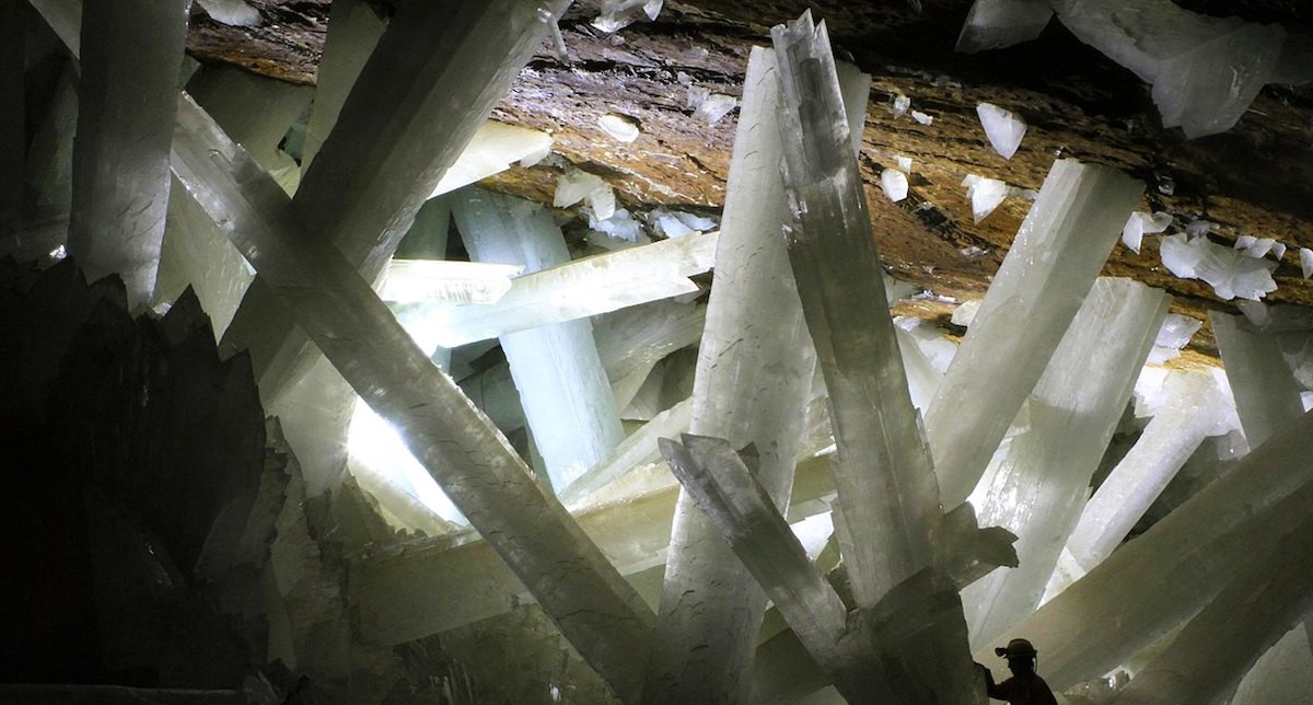 The World's Largest Crystals: Mexico's Cave of the Giant Crystals