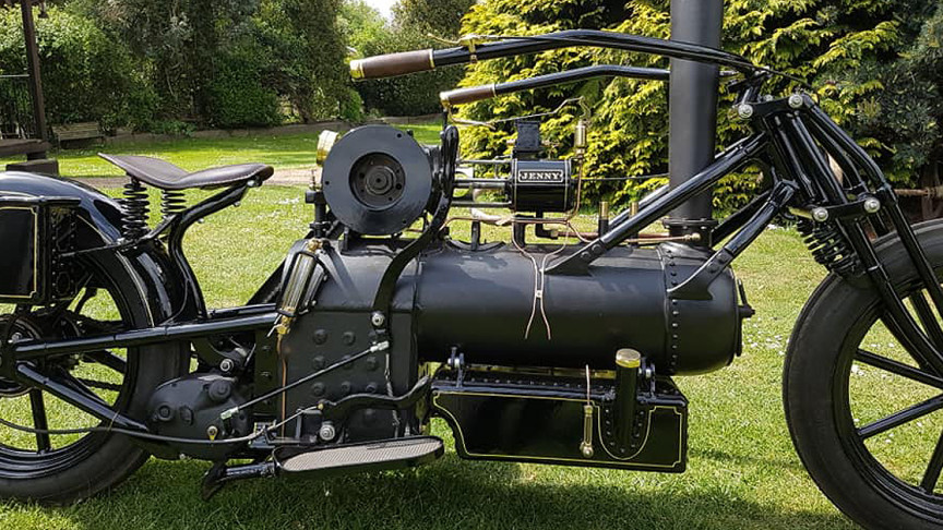 This Coal-Fired Steam Motorbike Built by Technician Is a Steampunk Dream
