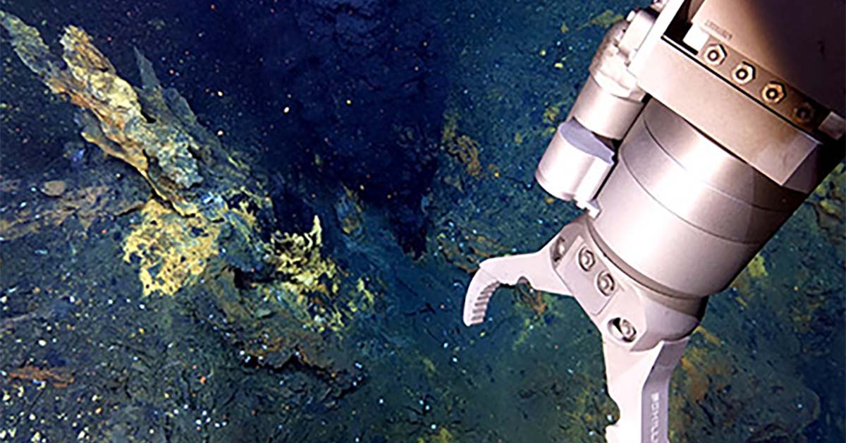 New Expedition Explores Thermal Vents under Arctic Ice Sheet