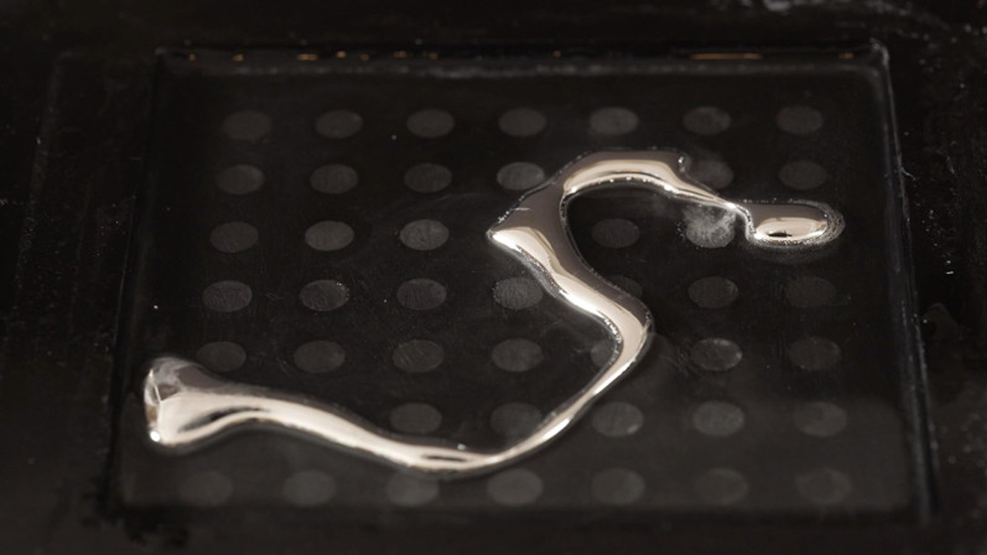 Shape Shifting Liquid Metal Could Revolutionize Robotics | IE