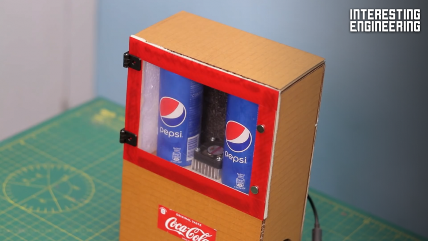 Here's how to build a miniature refrigerator with basic materials ...