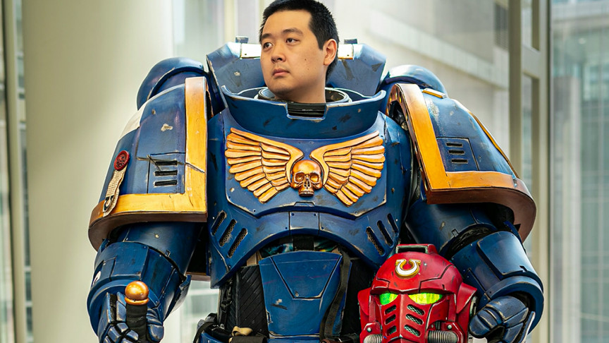 Engineer Builds Cosplay Costume by Integrating Spacesuit Technology