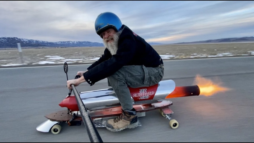 This ingenious 'Rocket-man' put a jet engine on his skateboard ...