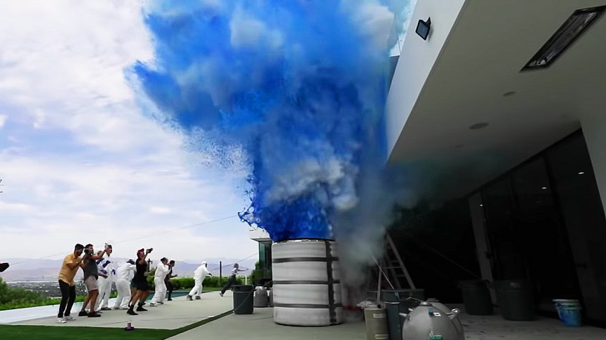 Watch the ‘World’s Largest’ Liquid Nitrogen Explosion